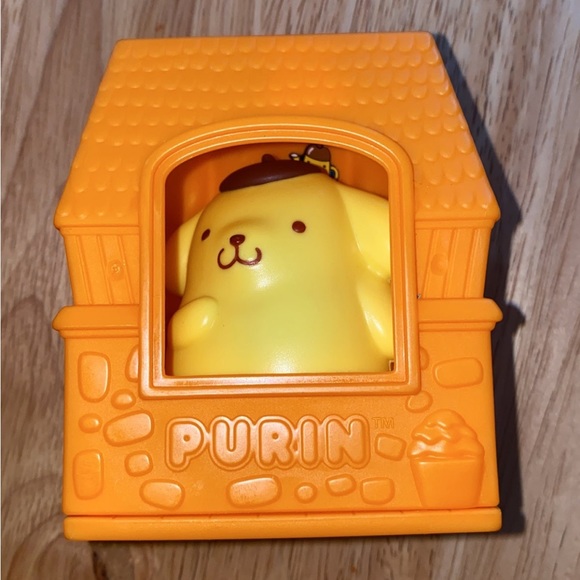 Hello Kitty | Toys | Pompompurin And House | Poshmark